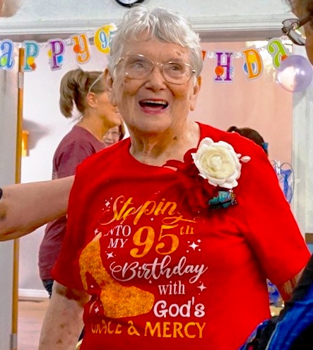 Bonnie Lorraine Elizabeth Cox Beeks: Aug 19, 1928 - Aug 18, 2024