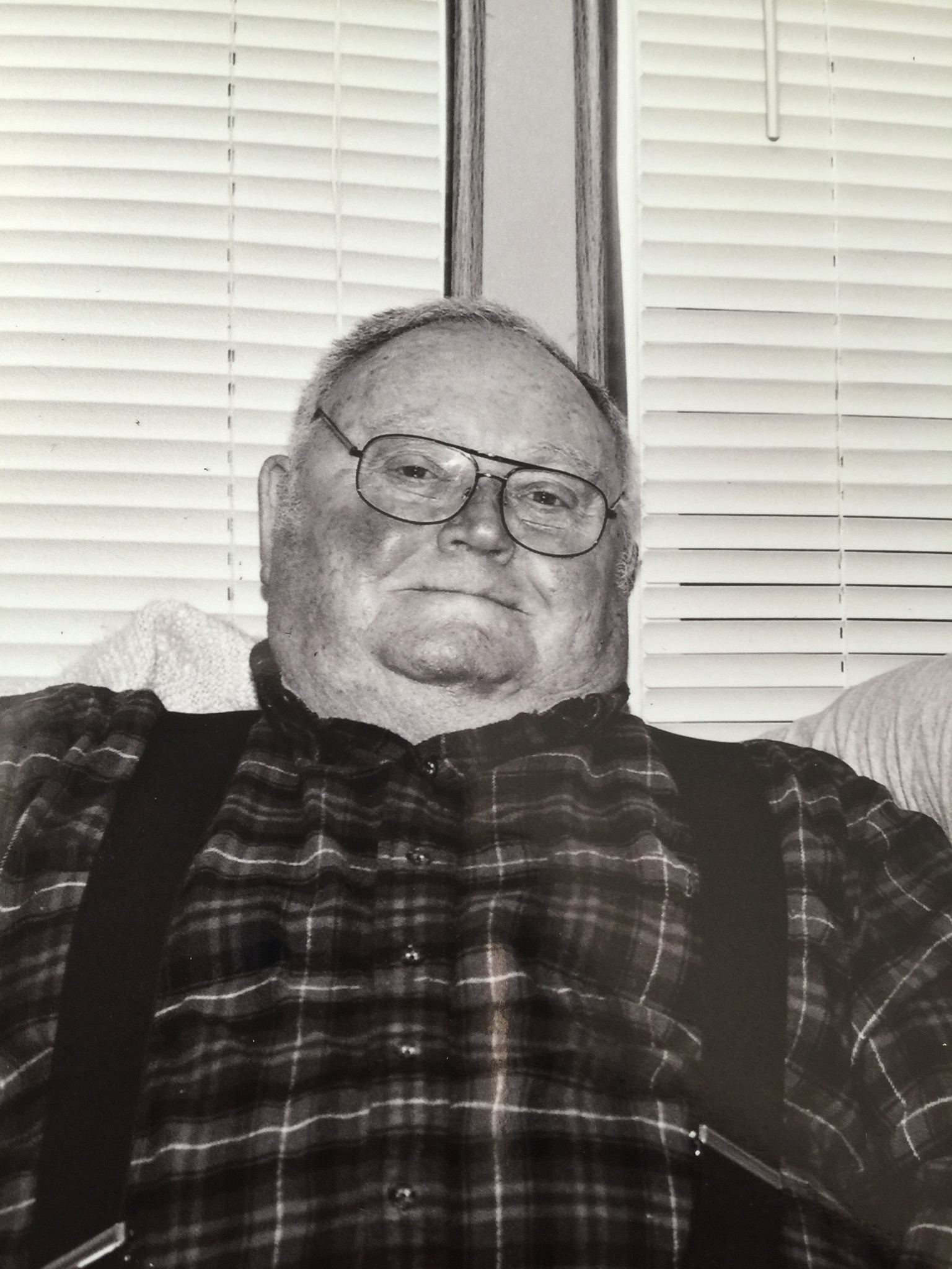 Kenneth Hollis McCarty: Jul 22, 1934 - Nov 4, 2015