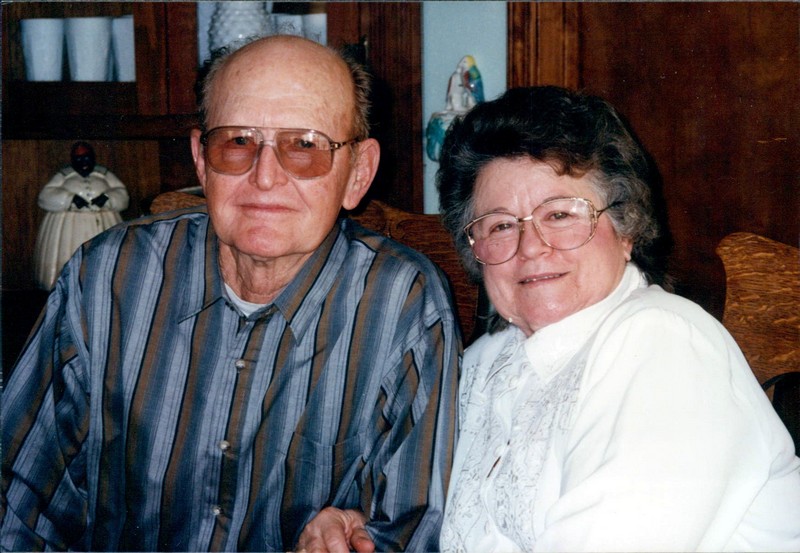 Clyde Thomas: Aug 26, 1927 - Jul 24, 2013